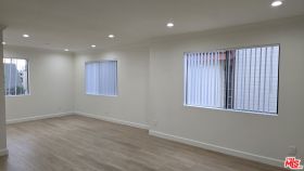 330 Cameron Pl #10, Glendale, CA 91207.