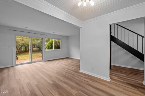 220 Elizabeth Street #Apt C-11, Chapel Hill, NC 27514.