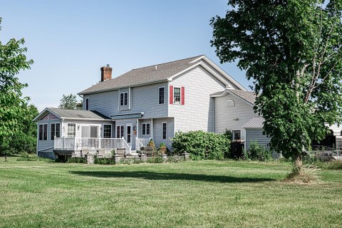 4455 Lower Newton Road , St. Albans Town, VT 05488.