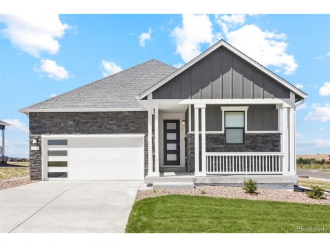 42998 Colonial Trl , Elizabeth, CO 80107.
