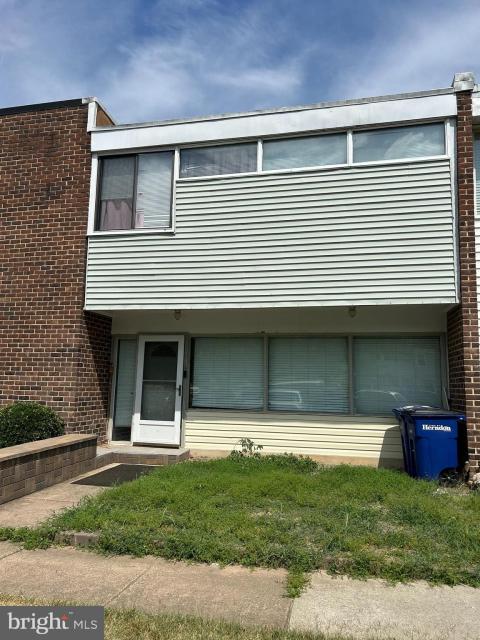 1218 MAGNOLIA LANE , HERNDON, VA 20170.