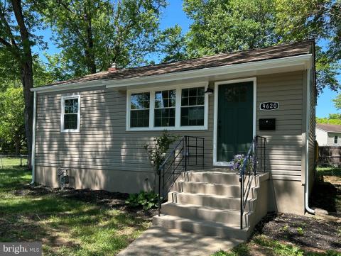 9620 52ND AVENUE , COLLEGE PARK, MD 20740.