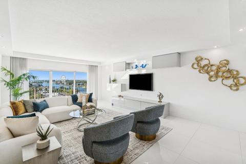 400 Seasage Drive #804, Delray Beach, FL 33483.