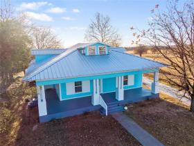 13675 S US Highway 377 , Dublin, TX 76446.