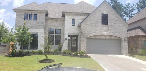 17501 Spice Merlot Lane , Conroe, TX 77302.