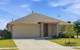 600 Marimoor DR , Hutto, TX 78634.