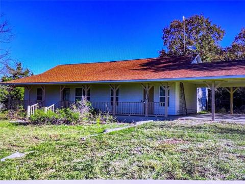 6164 S Fm 535 RD , Cedar Creek, TX 78612.