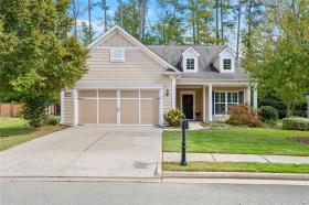 2904 Goldfinch Circle , Marietta, GA 30066.
