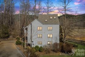 299 Blue Ridge Drive S #3, Marion, NC 28752.