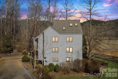 299 Blue Ridge Drive S #3, Marion, NC 28752.