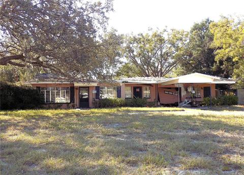 5509 TEMPLE HEIGHTS ROAD , TEMPLE TERRACE, FL 33617.