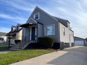 455 Buffalo Avenue , Calumet City, IL 60409.